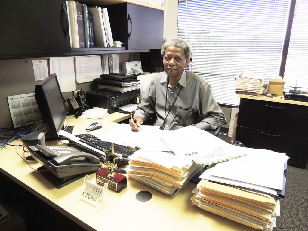 Pendleton Carves a Legacy of His Own at WDIA – The Tennessee Tribune